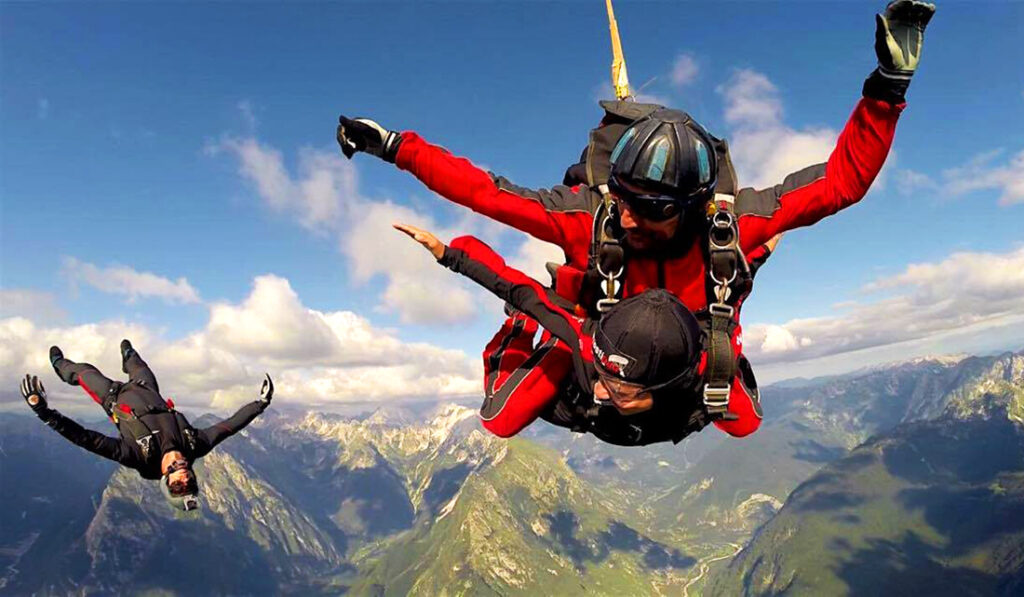 16+ Best Places To Skydive Around The World - Urbansurf