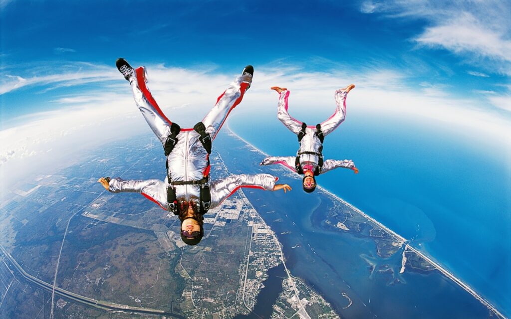 16+ Best Places To Skydive Around The World - Urbansurf